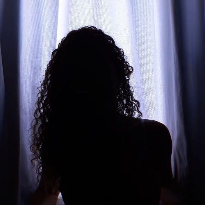 Anna White (@n0thingbutbad) • Neobook