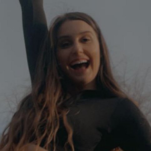 Madison Barber (@maddie_b) • Neobook