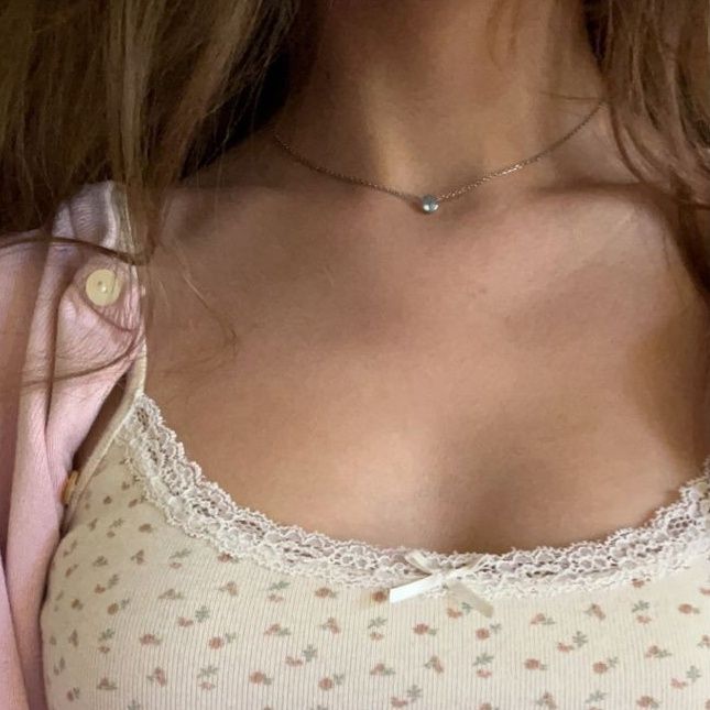 Augusta Brooks (@august_brooks) • Neobook