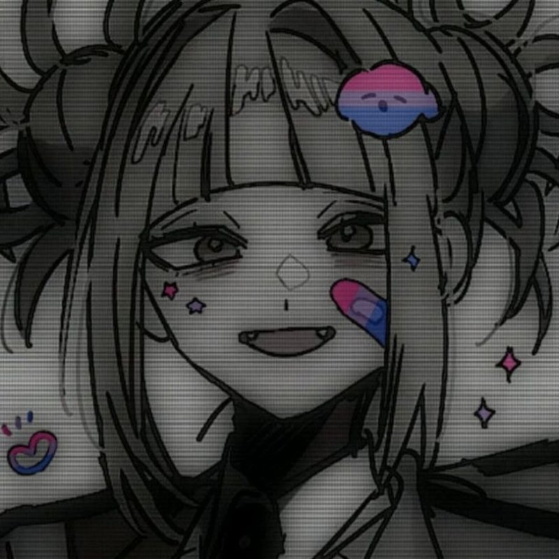 Ashley Brook (@ilovetoes) • Neobook