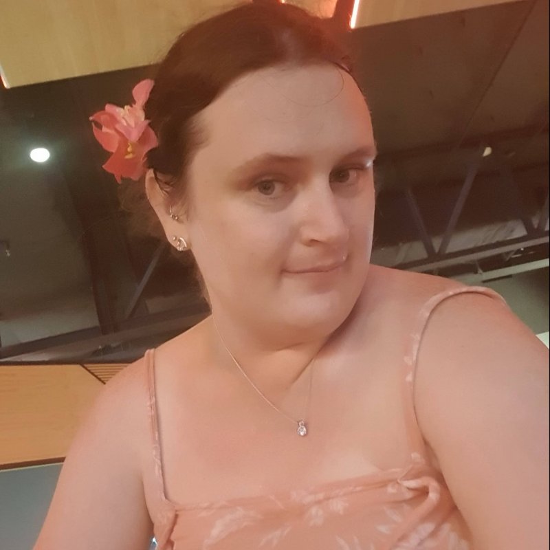 Jane C (@jane198) • Neobook