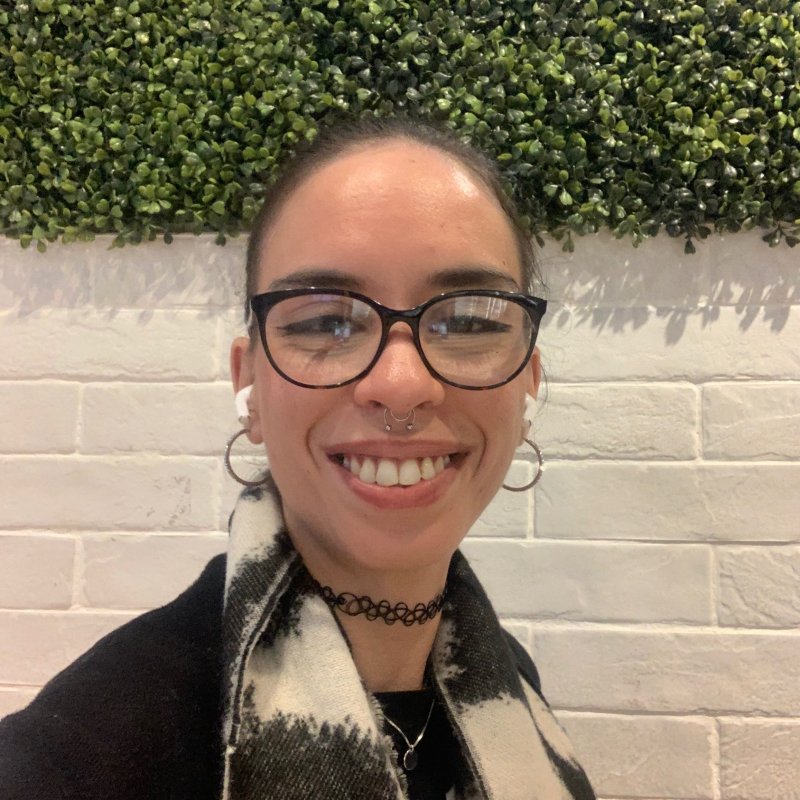 Nika Lee Rey (@steamedmiilk) • Neobook