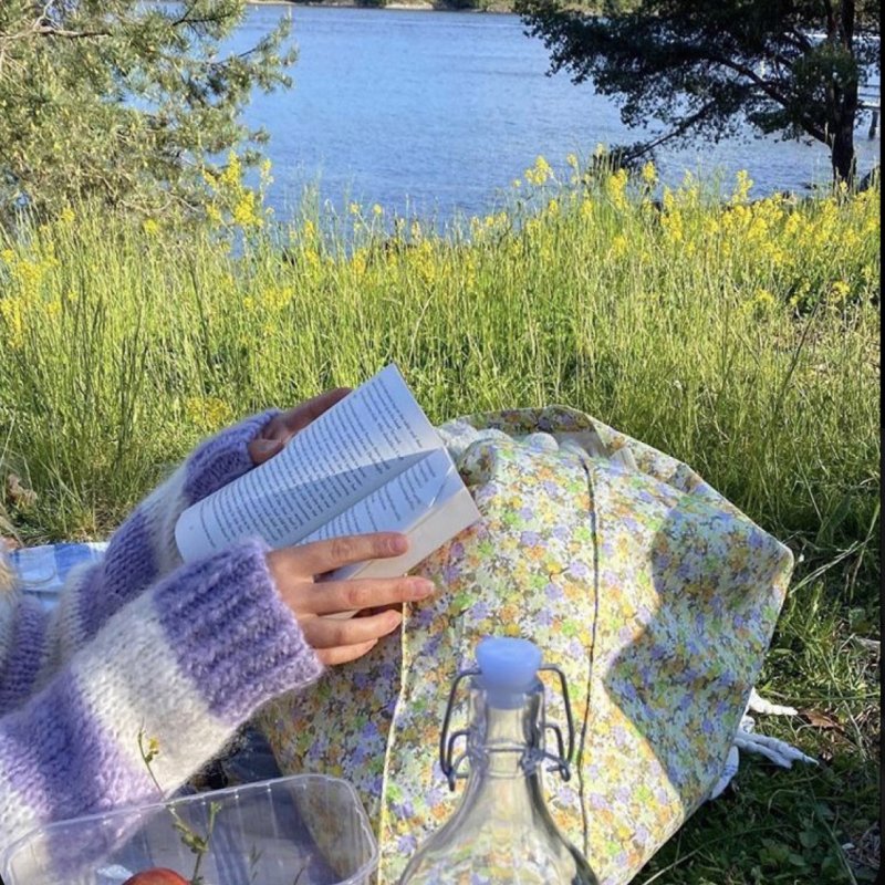 Bri Barrow (@niceonejames) • Neobook